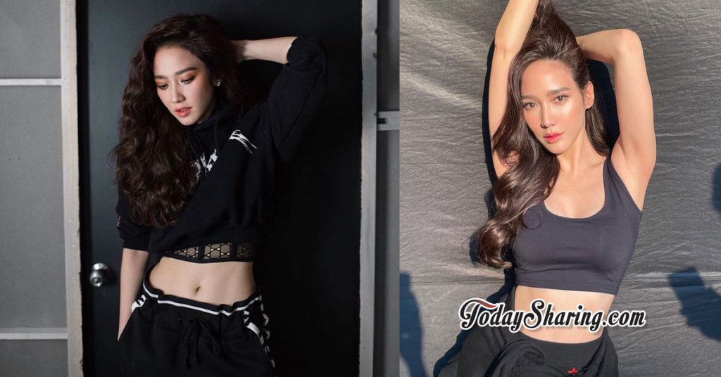 Aum Patchrapa ស្លៀកឈុតហែលទឹកទ្រាំទឹកក្នុងអាងធម្មតាៗទេតែហ្វេនៗរមួលក្រពើអស់ហើយព្រោះ…..! មានវីដេអូ ...